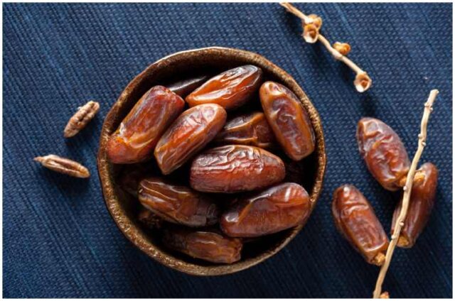 Prunes vs Dates For Constipation – Nutrition Facts & Differences ...
