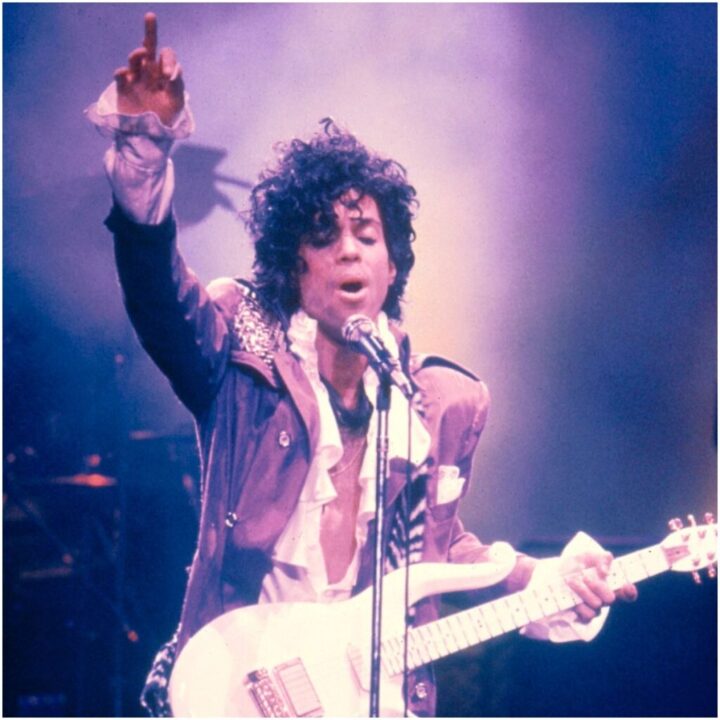 13 Famous People With Epilepsy (Danny Glover?) - Health Guide Net