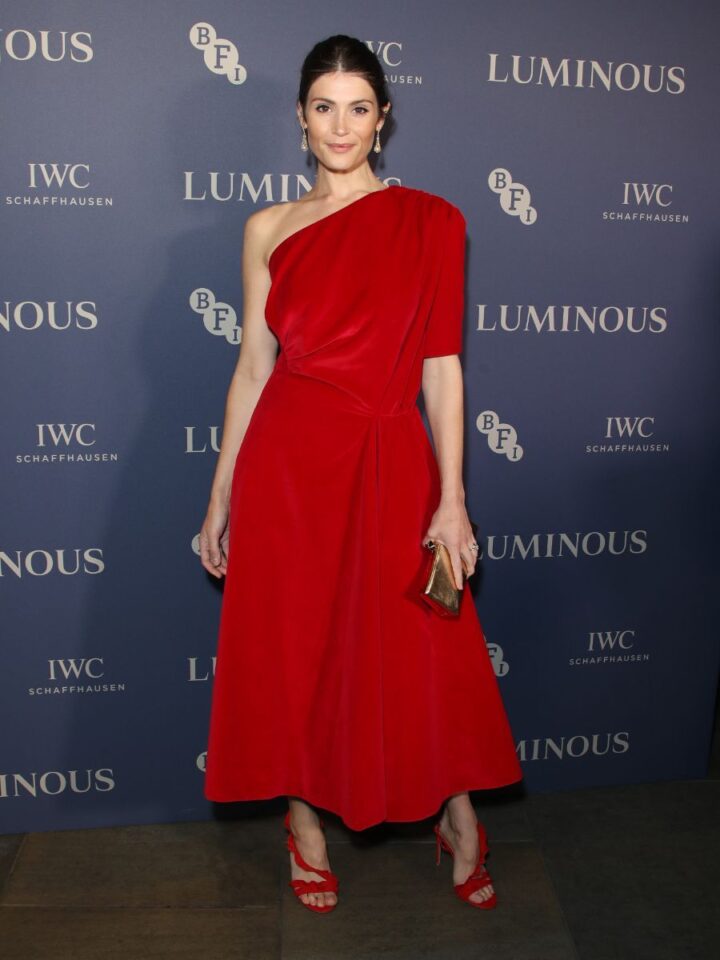 Famous People With Six Fingers - Health Guide Net